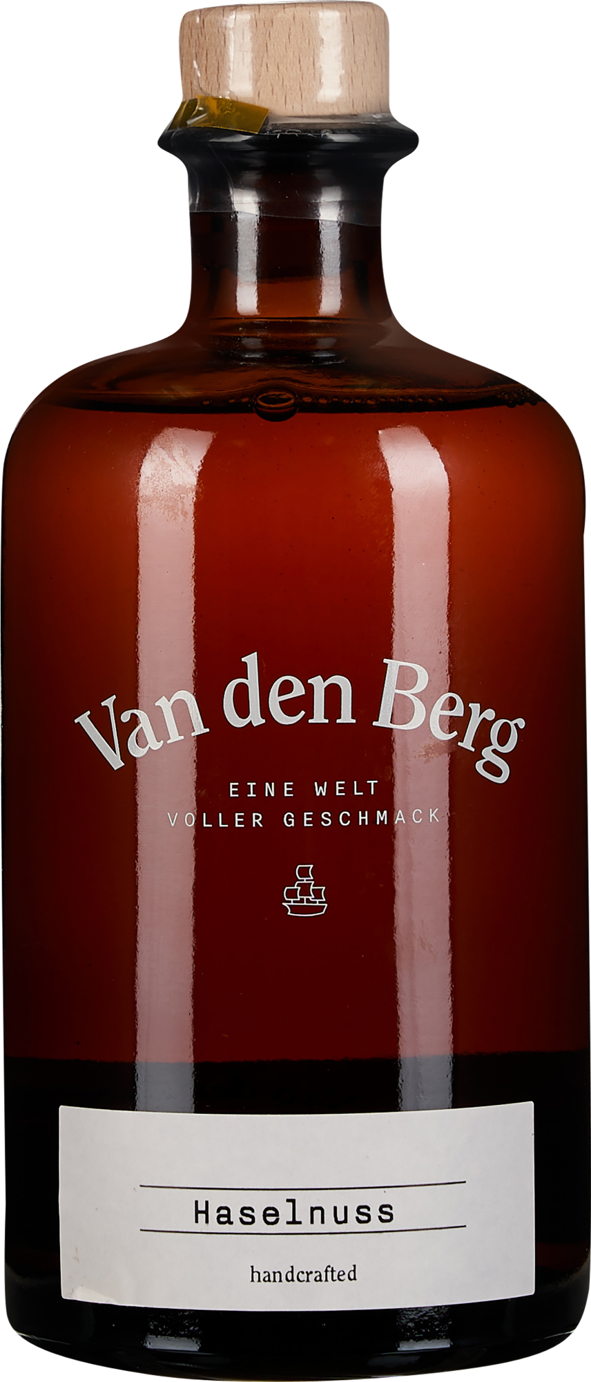 Van den Berg Haselnuss Spirituose 0,5 Liter - WEIN & CO